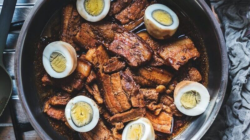 Vietnamese Braised Pork with Eggs (Thit Kho) – LA CUISINE DE CHAU