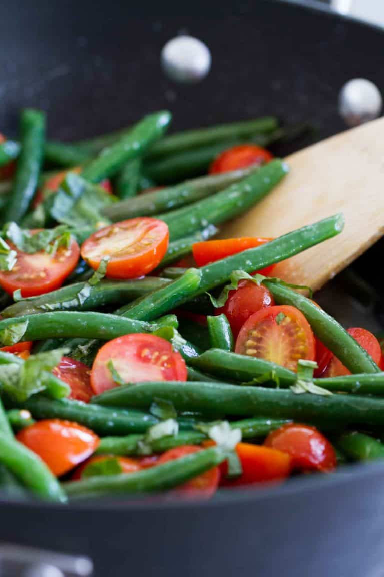 Sautéed String Beans with Cherry Tomatoes | LA CUISINE DE CHAU